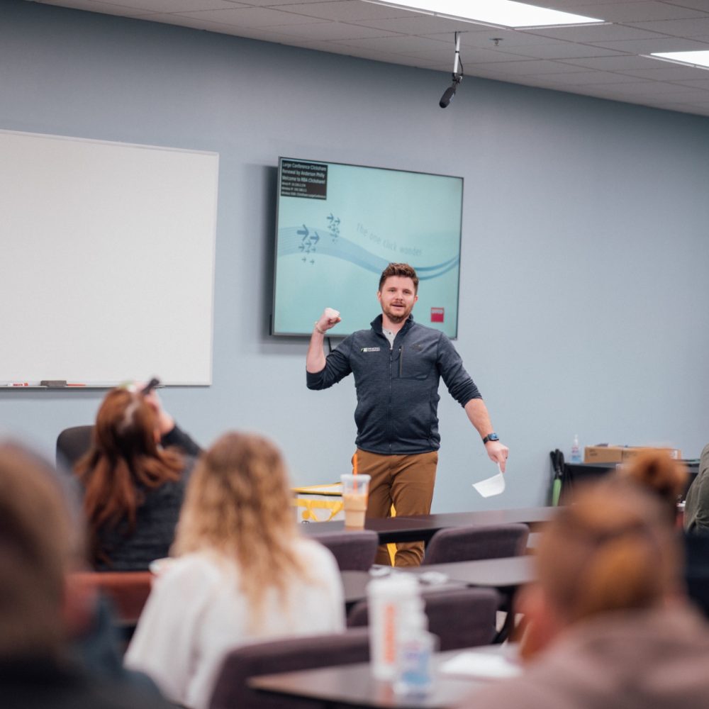 Leadership Team - Esler Companies